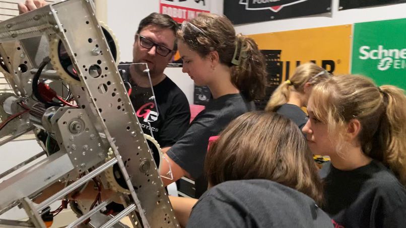 All girls robotics team