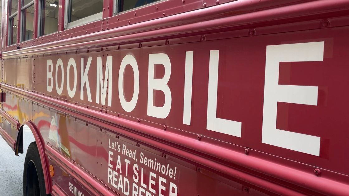 'Bookmobile' brings library books straight to students