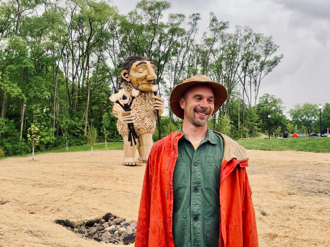 Wauwatosa unveils giant troll sculpture in new park