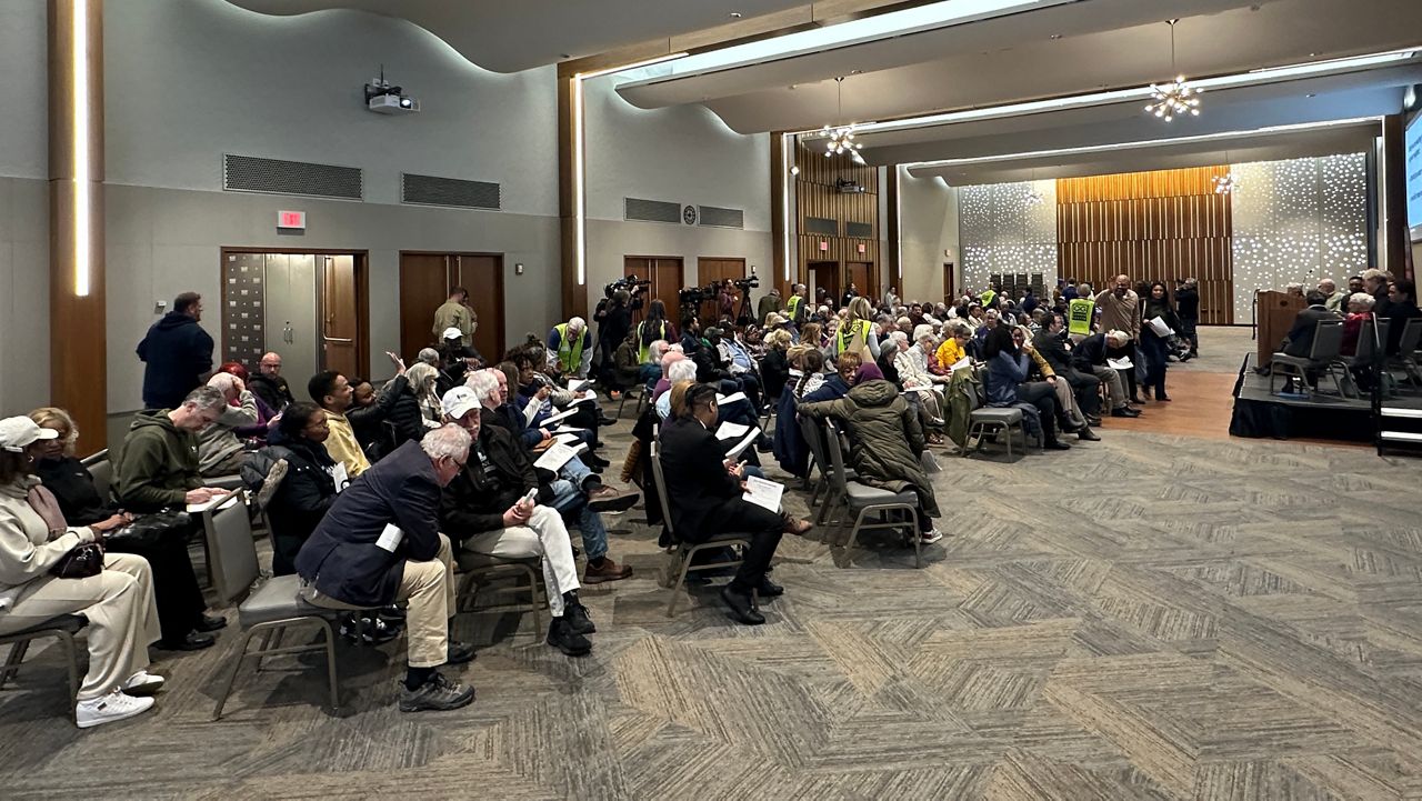 Milwaukee group wants audit of wastewater treatment company
