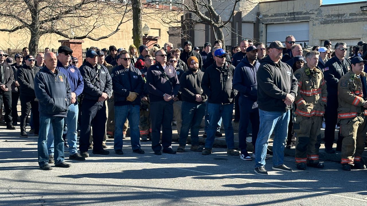 Friends, family remember firefighter Jason Arno at memorial