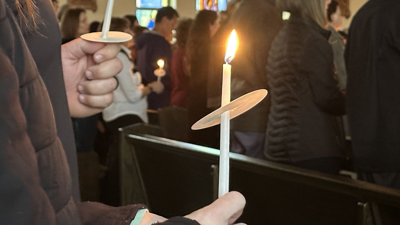 Church vigil held to honor memory of Lt. Michael Hoosock