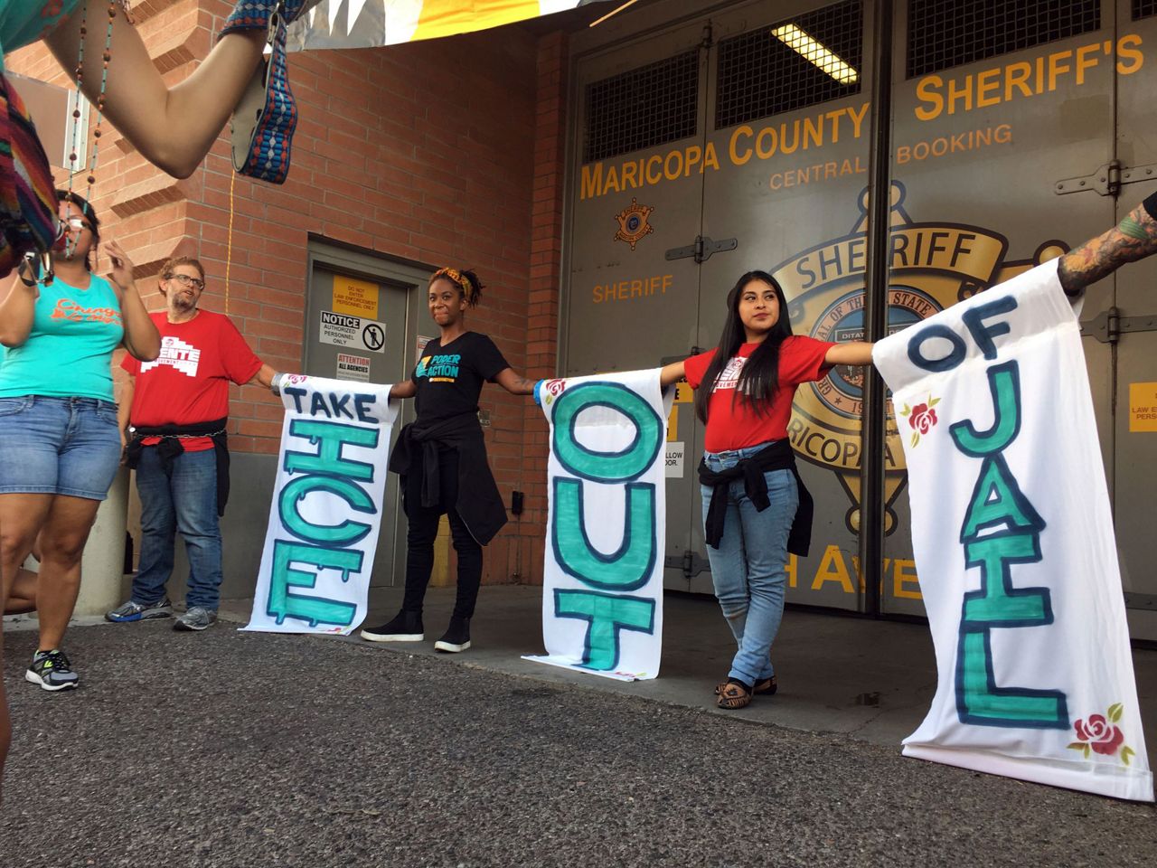 Abolish ICE: Arizona activists push sheriff to oust agency