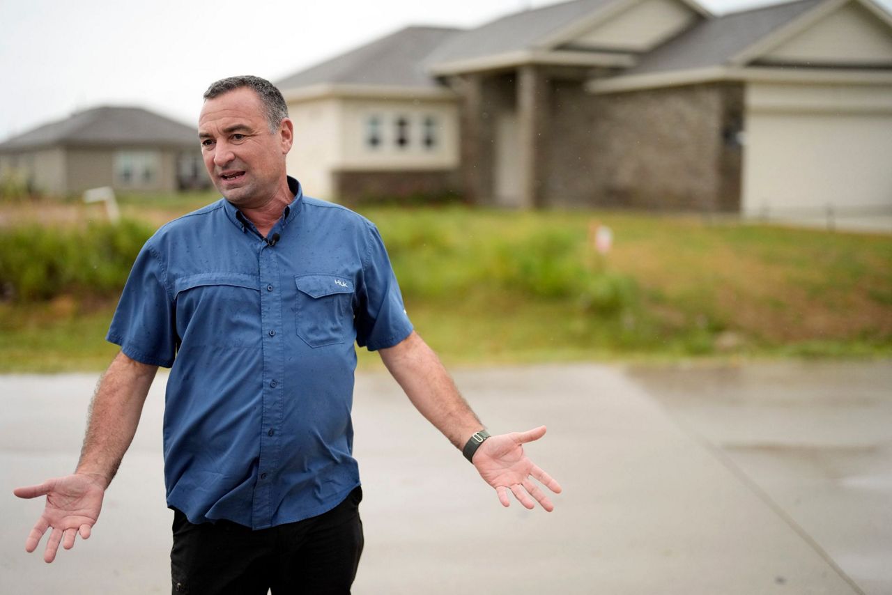 A Texas neighborhood became a target of the right over immigration ...