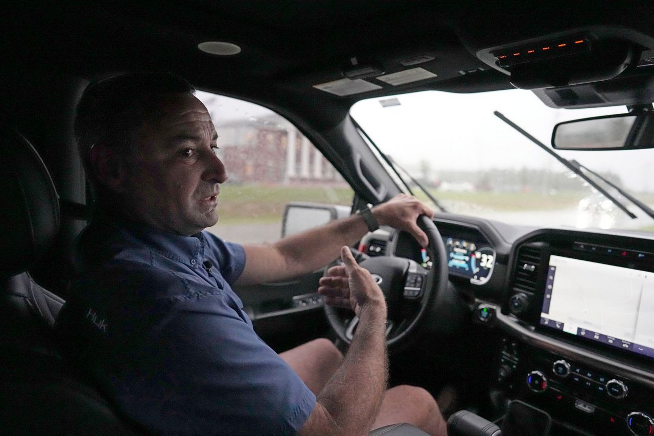 A Texas neighborhood became a target of the right over immigration ...