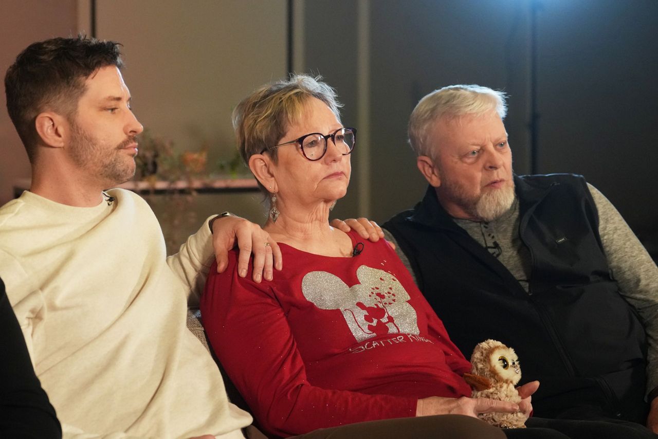 Renee Good's parents remember her love and laughter in interview with AP