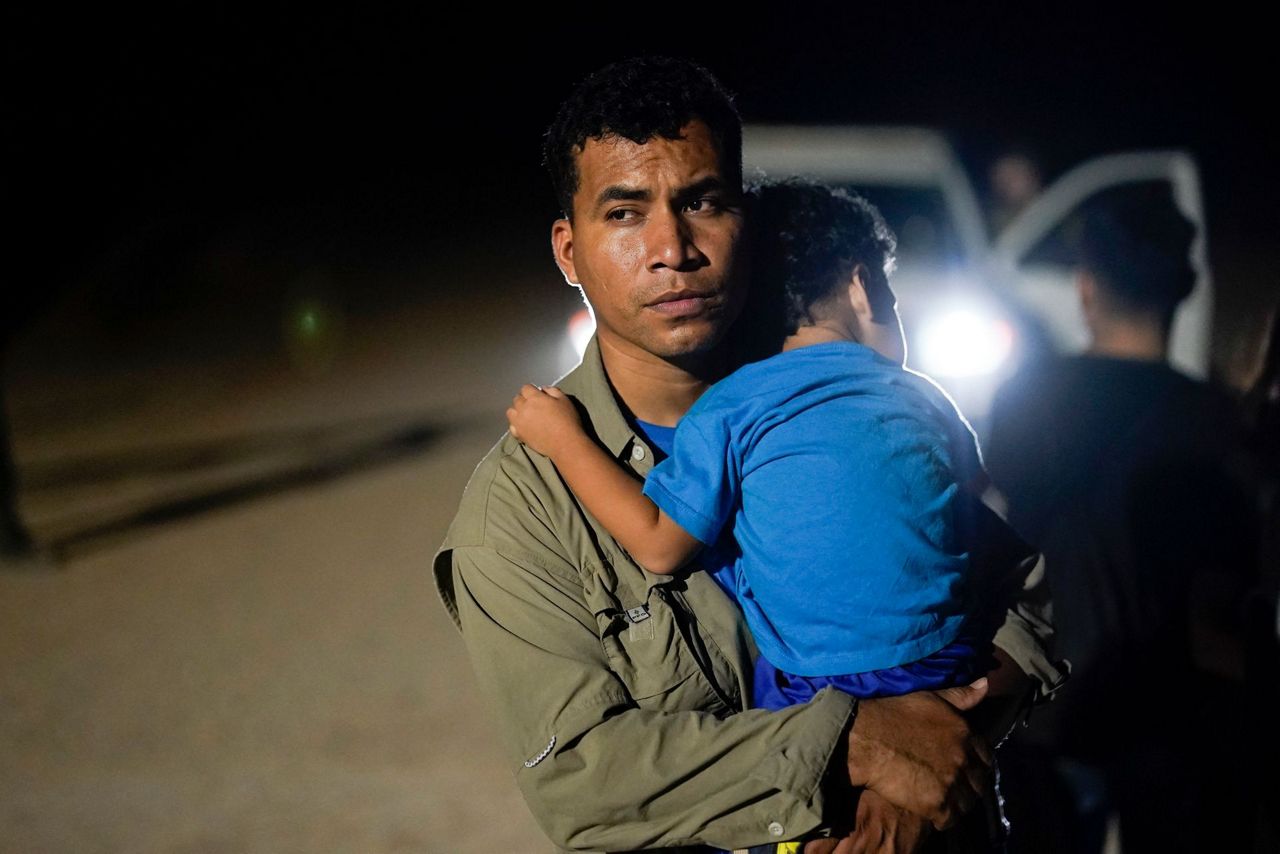 'Tale of two borders': Mexicans not seen at busy crossings