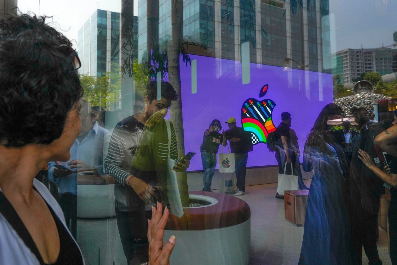 Apple Inc bets big on India as it opens first flagship store