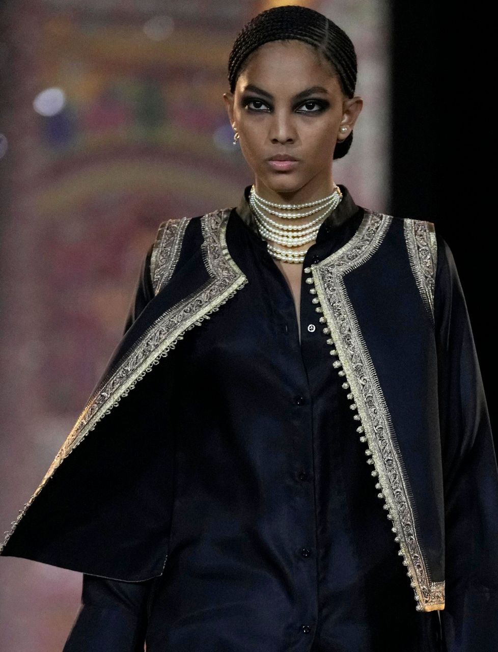 Dior transforms Mumbai's Gateway of India into fashion ramp