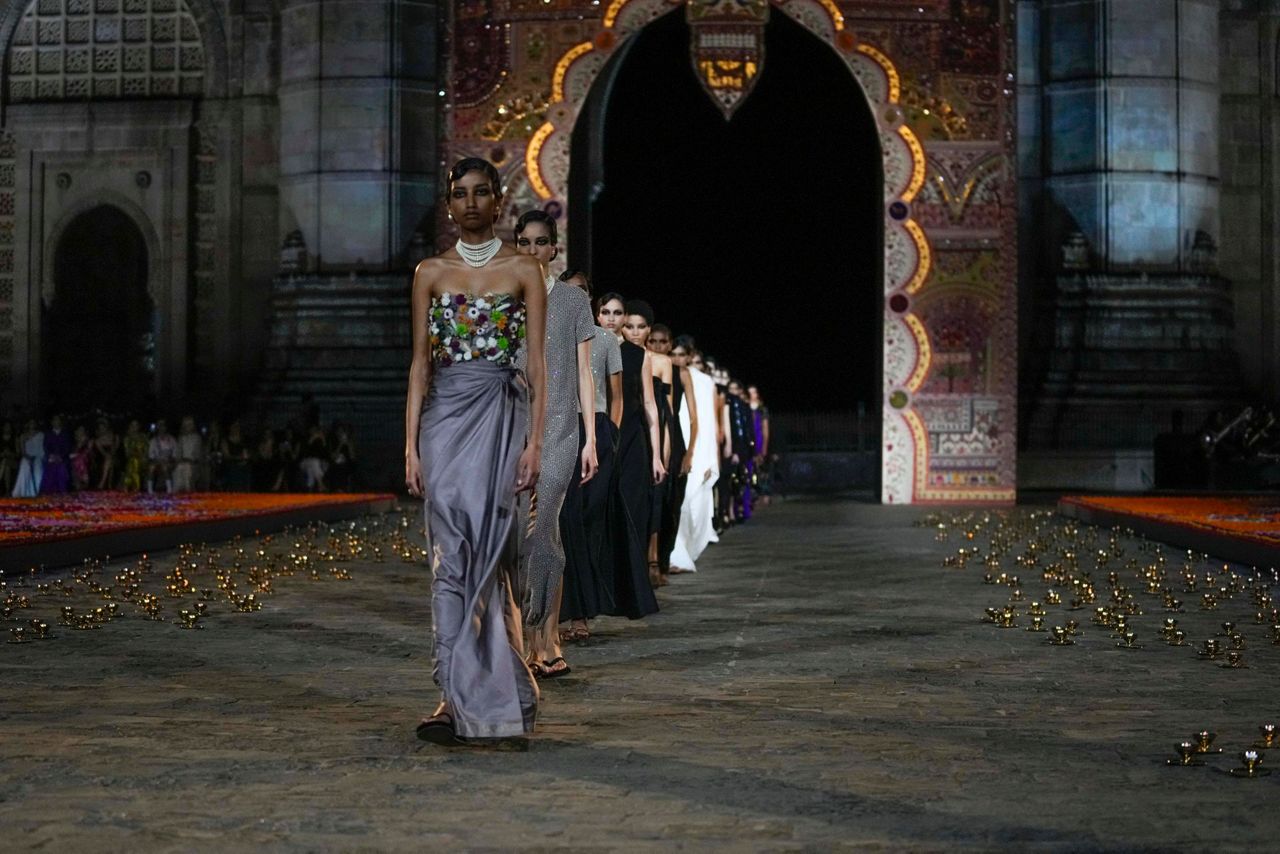 Dior transforms Mumbai's Gateway of India into fashion ramp