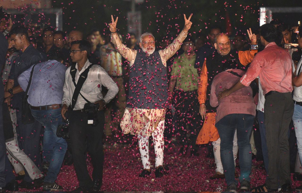 The Latest: Early results show Modi's party in clear lead