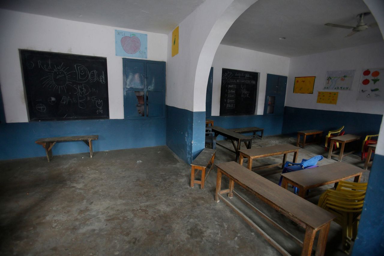 AP Photos: Indian lockdown upends Kashmir children's lives