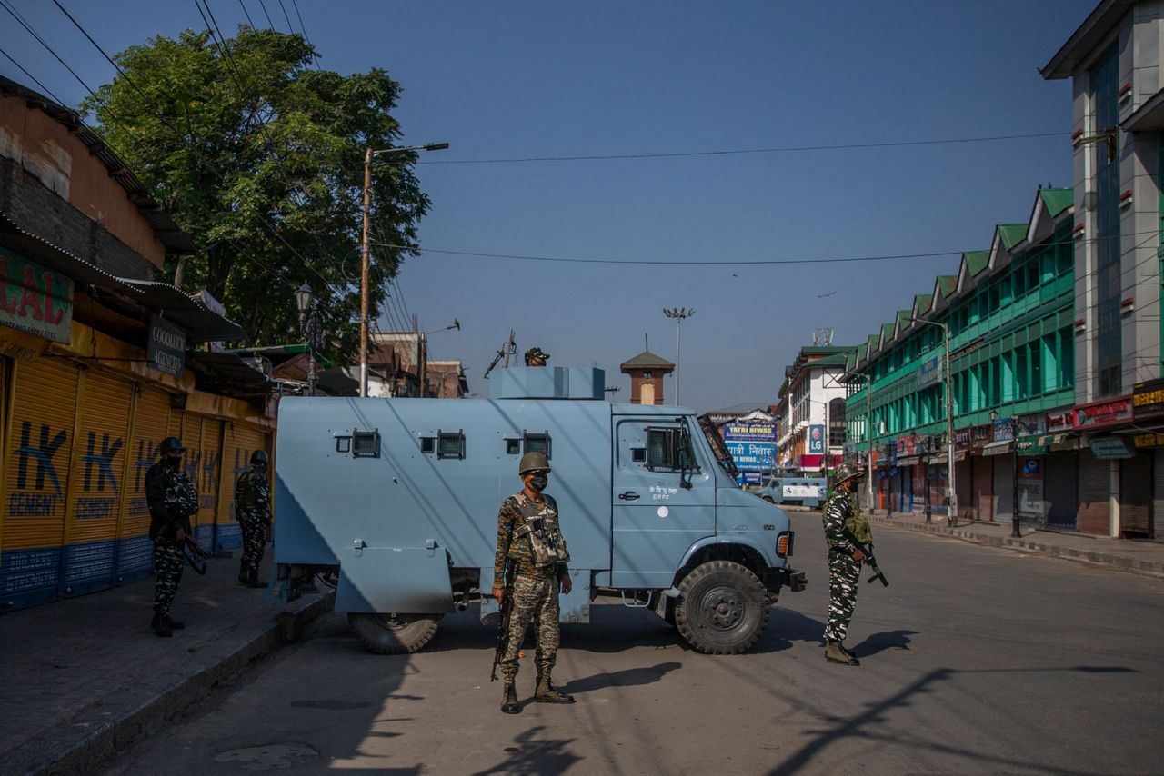 Virus lockdown shuts Kashmir year after autonomy is stripped
