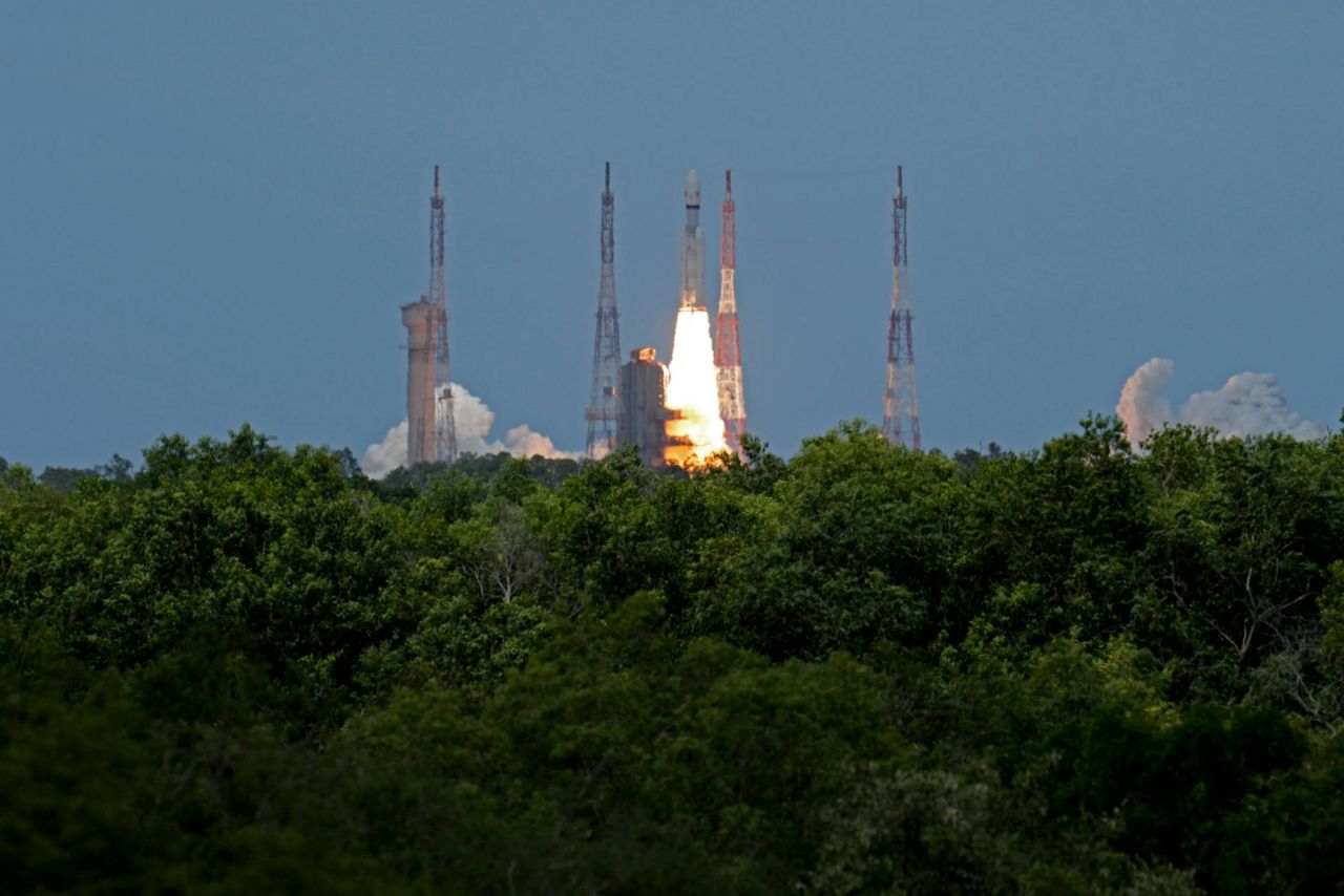 India’s space agency is set to launch an unmanned mission to the moon’s ...