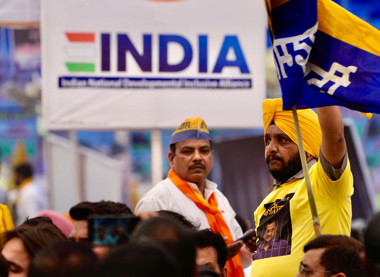 Thousands rally in India's capital as opposition bloc and Prime ...