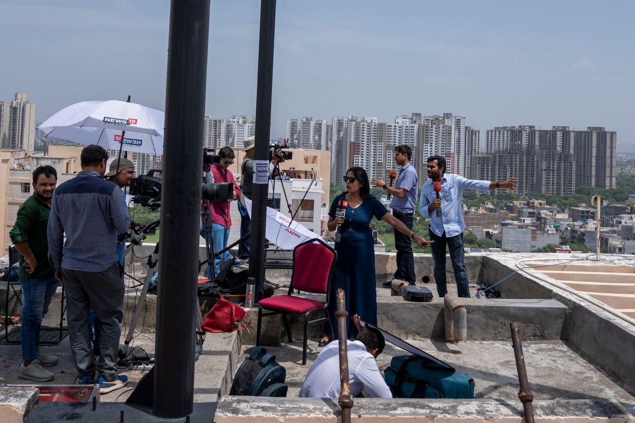 2 high-rise towers in India demolished for violating laws