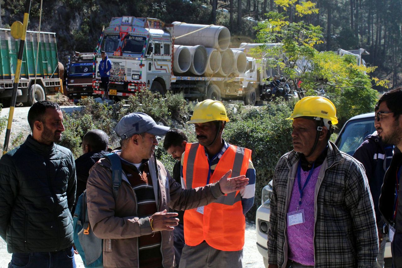 Rescue of 41 workers trapped in collapsed tunnel in India reaches final ...