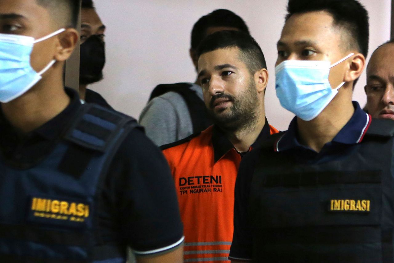 Indonesian police to deport mafia fugitive back to Italy