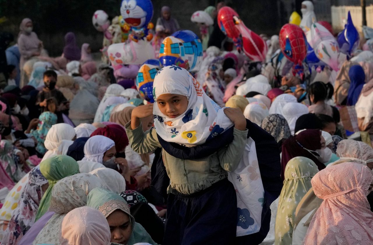 Indonesian Muslims fully celebrate Eid al-Fitr after 2 years