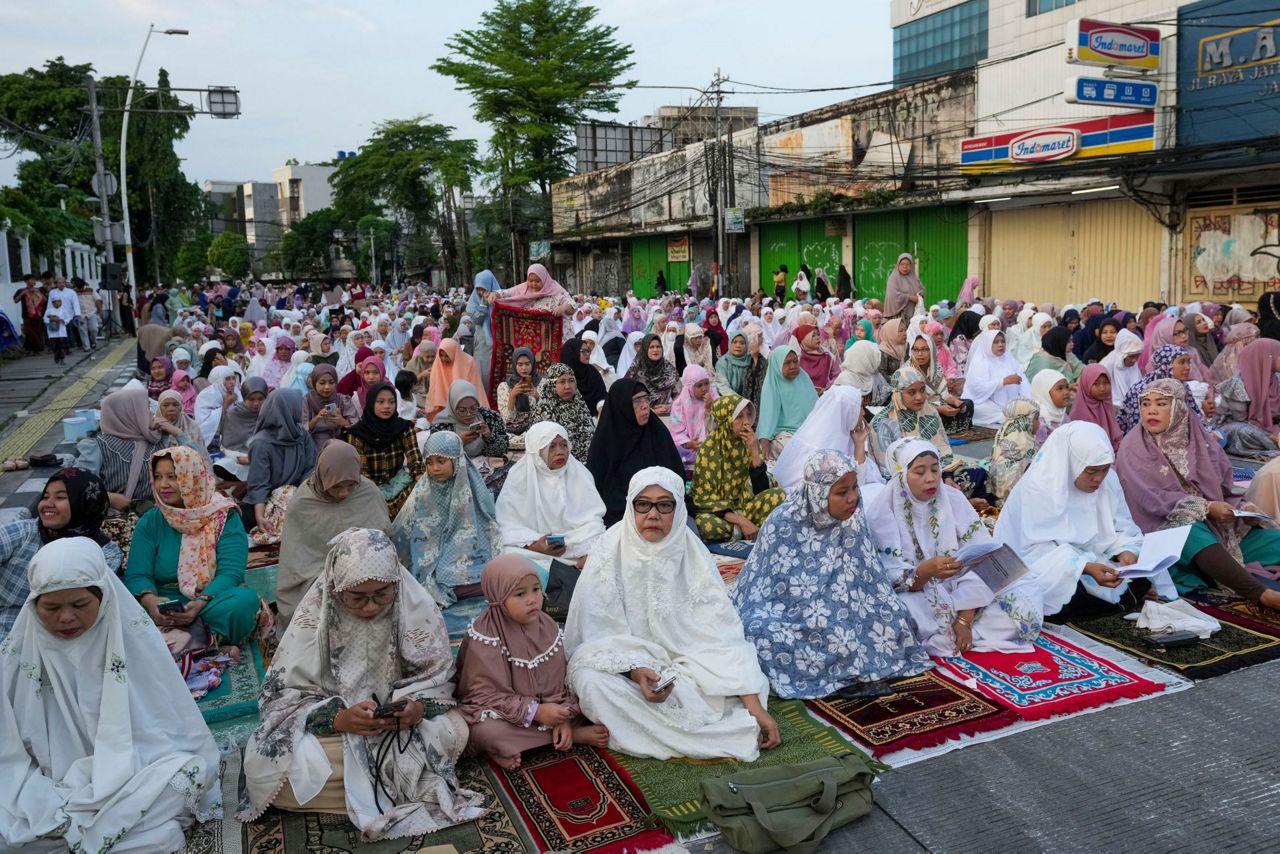 Indonesia's Muslims celebrate Eid al-Adha with feasts after disease ...