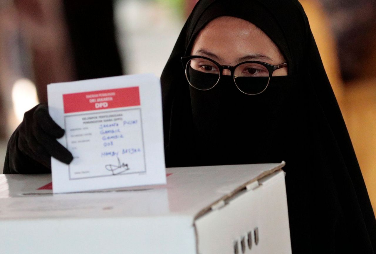 Voting underway in Indonesia presidential elections