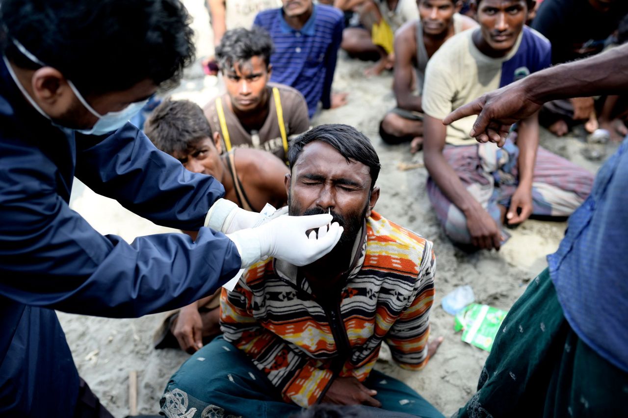 Over 300 Rohingya Muslims fleeing Myanmar arrive in Indonesia's Aceh ...