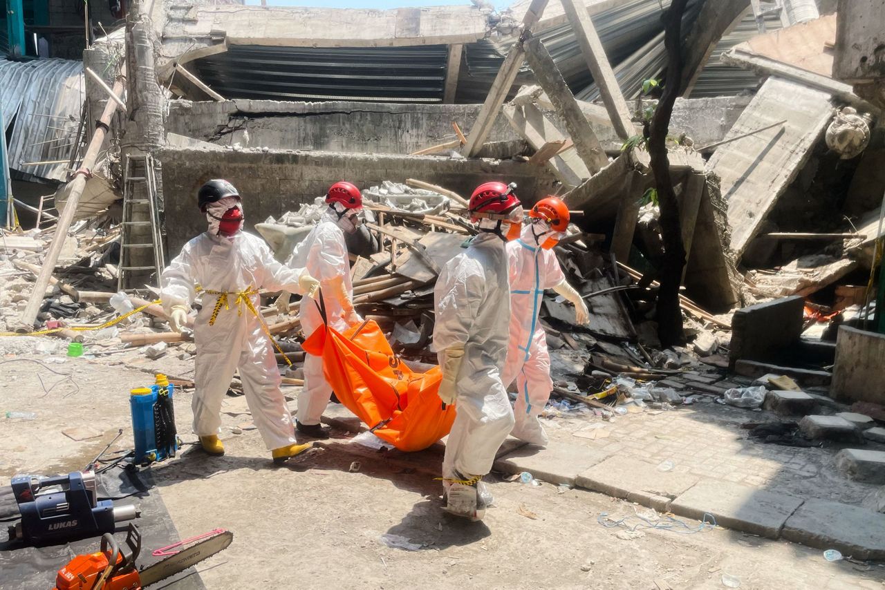 Indonesian crews pull 3 bodies from rubble of collapsed school with ...