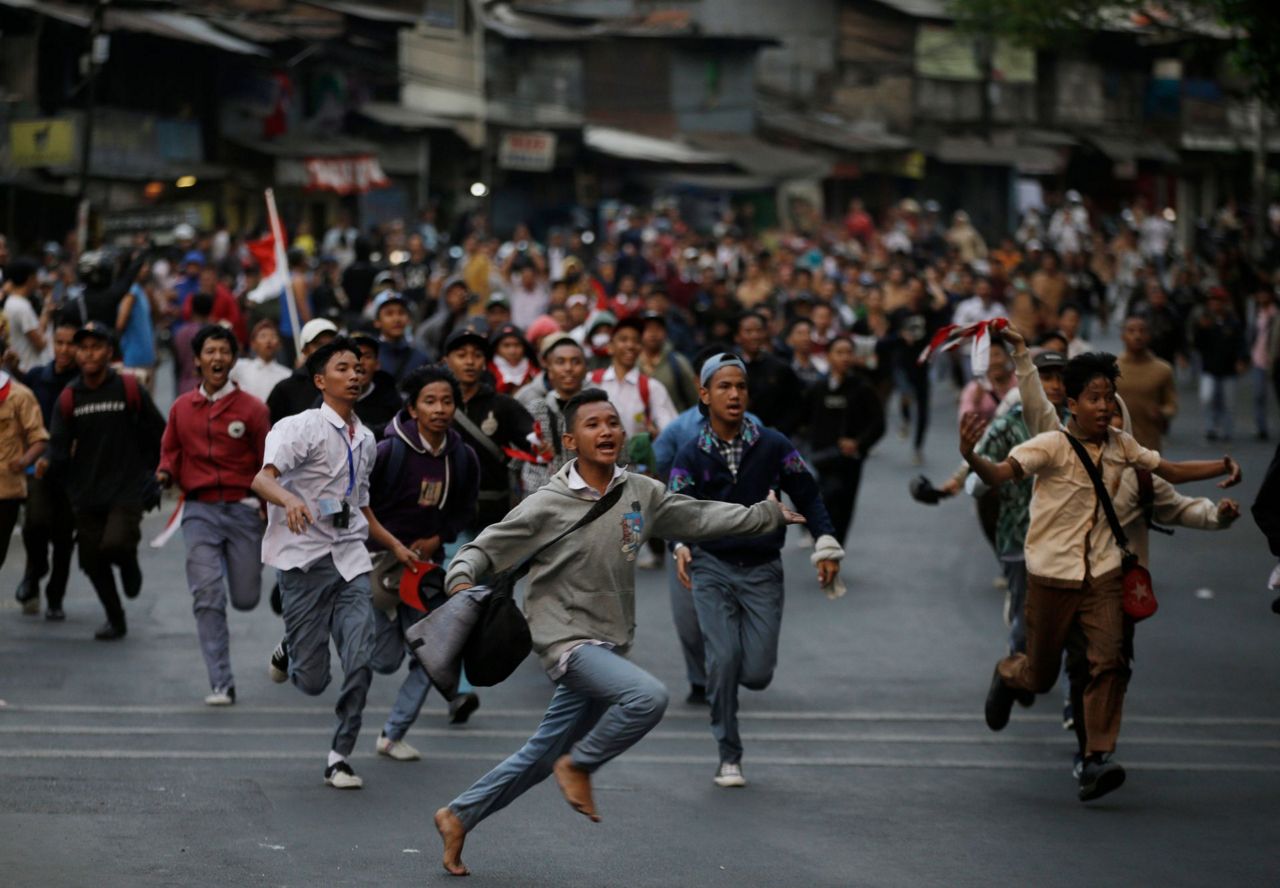 More than 80 students wounded during Indonesia protest