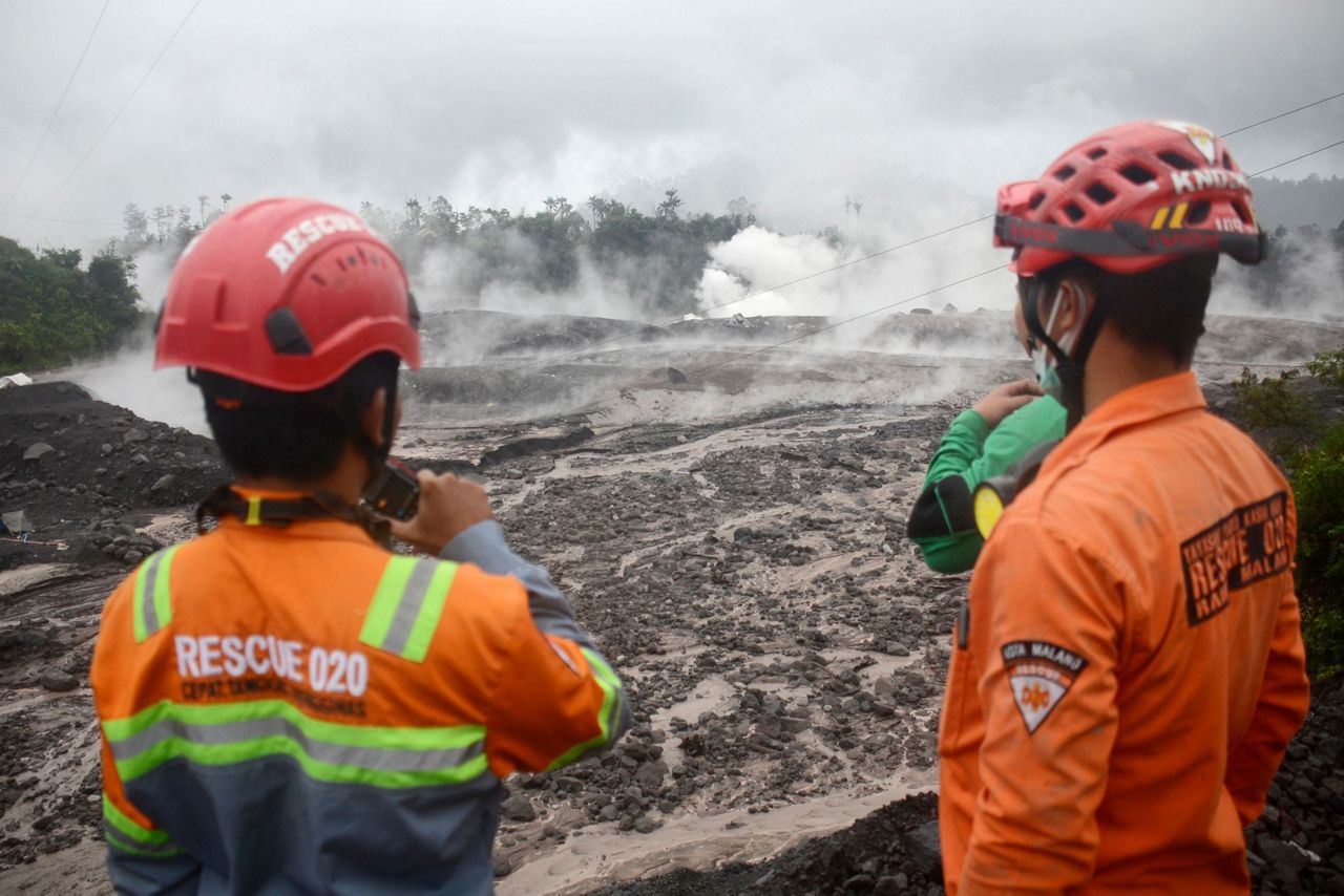 Indonesia's Mt. Semeru unleashes lava river in new eruption