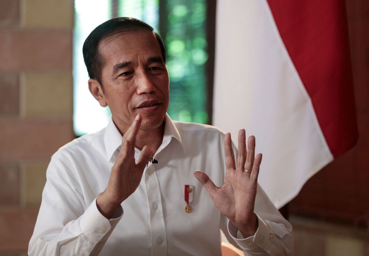 Indonesia's Widodo tells AP he'll push economy, labor reform