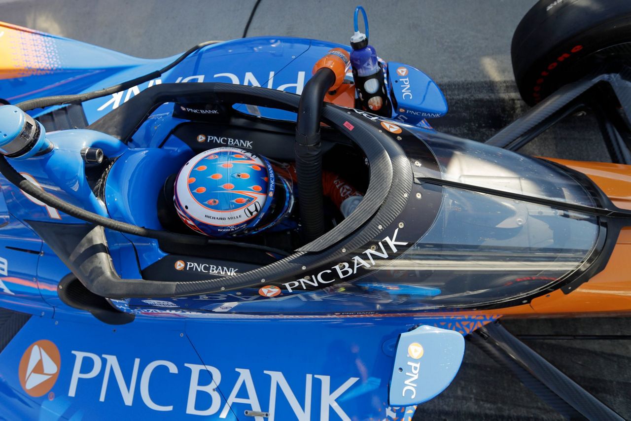 IndyCar back on track at Richmond for 1st time in a decade