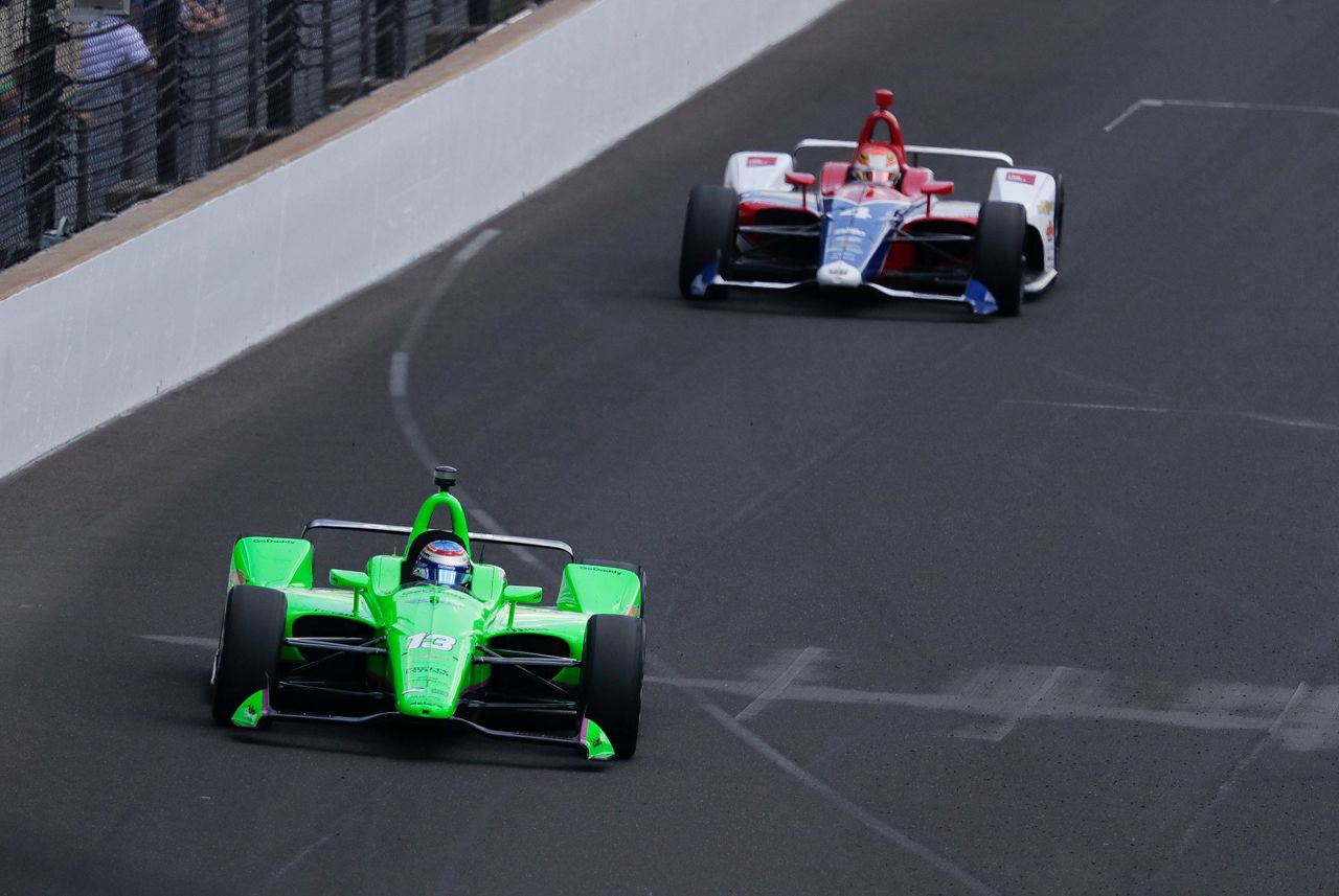 Danica Patrick crashes out of final race at Indianapolis 500