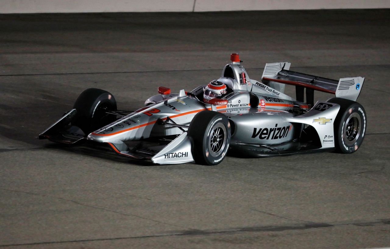 Newgarden dominates in IndyCar victory in Iowa