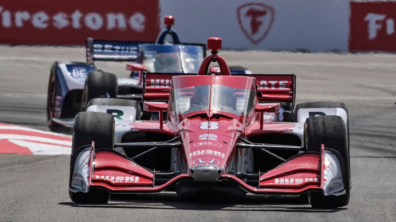 Marcus Ericsson wins rough IndyCar season-opening race