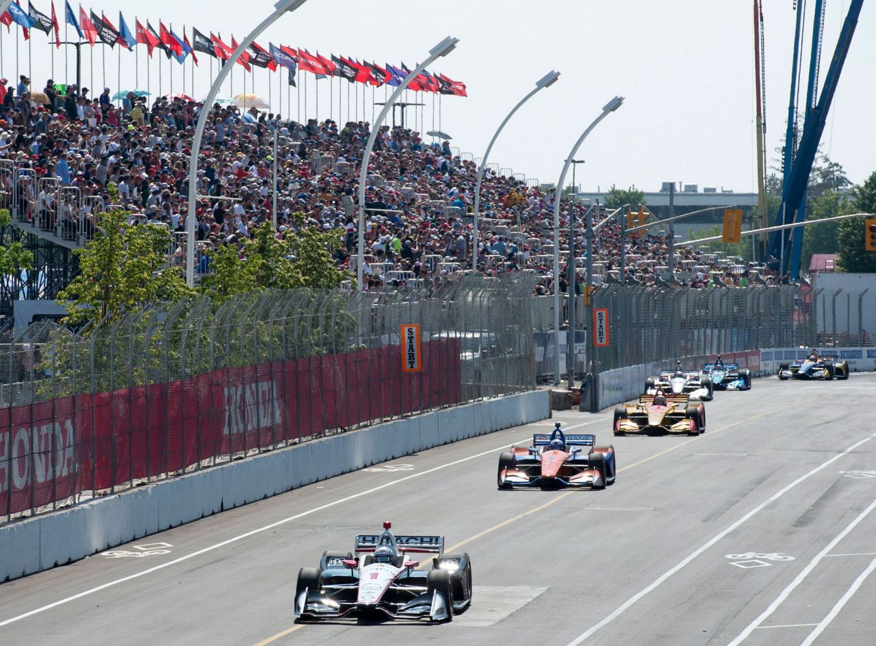 Dixon wins IndyCar race at Toronto for 3rd time