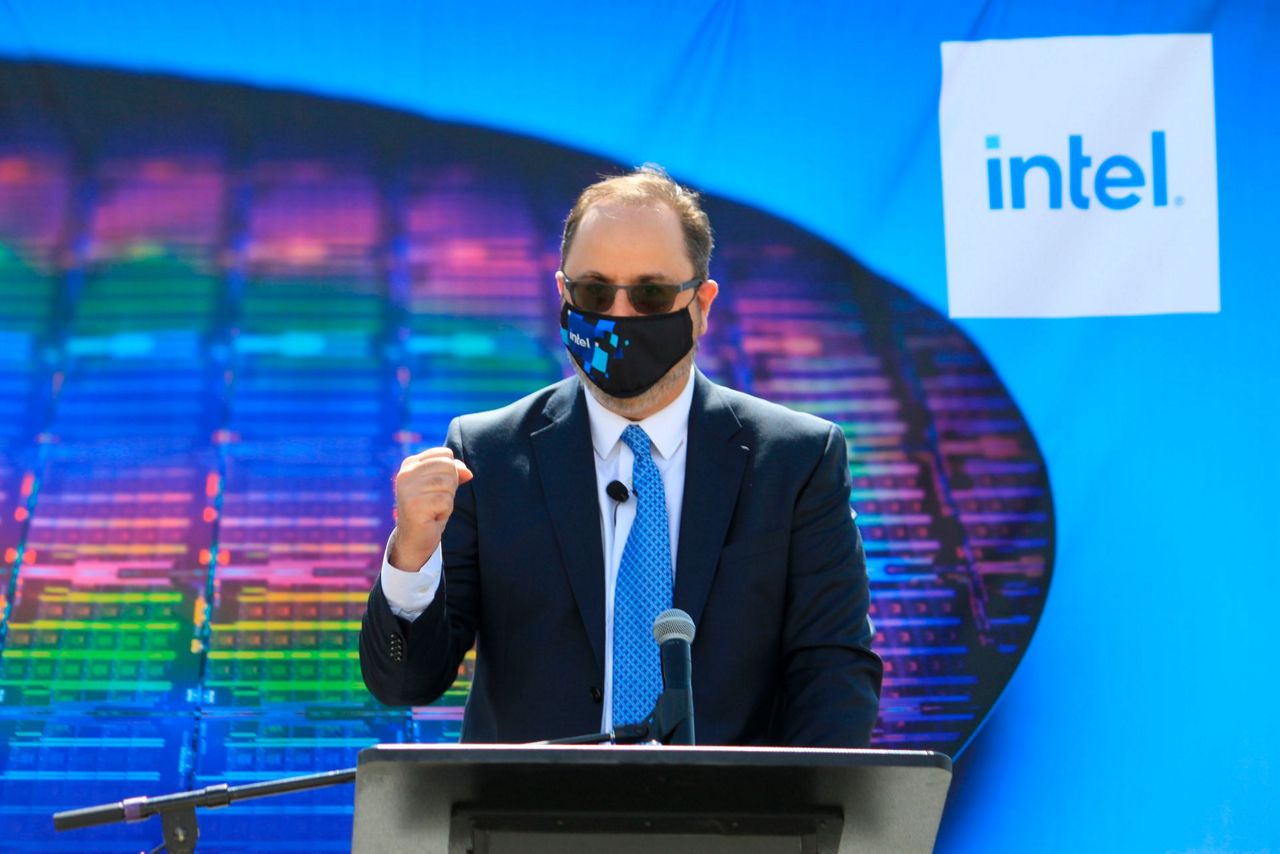 Intel to invest $3.5B in New Mexico plant for microchips