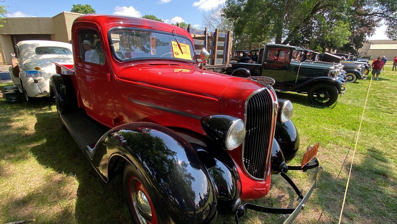 Iola Car Show Henry Winkler The Fonz