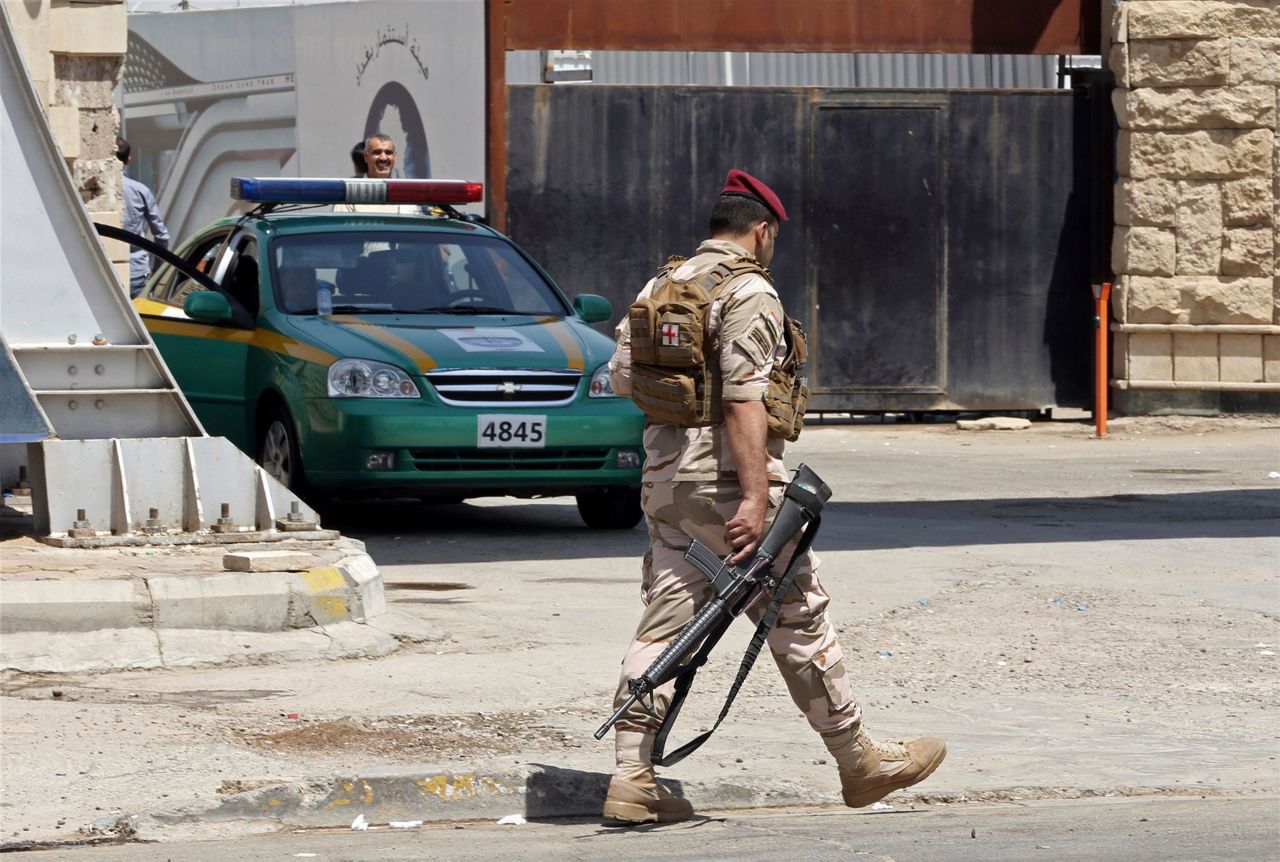 Iraq starts manual recount for more ballots from May vote