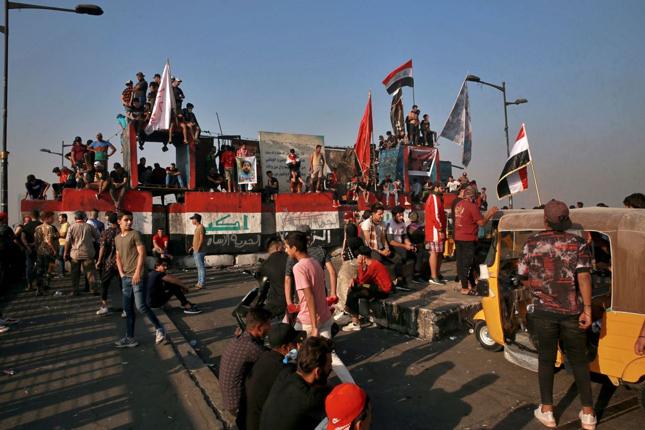 Thousands rally in Iraq to mark one year of protests