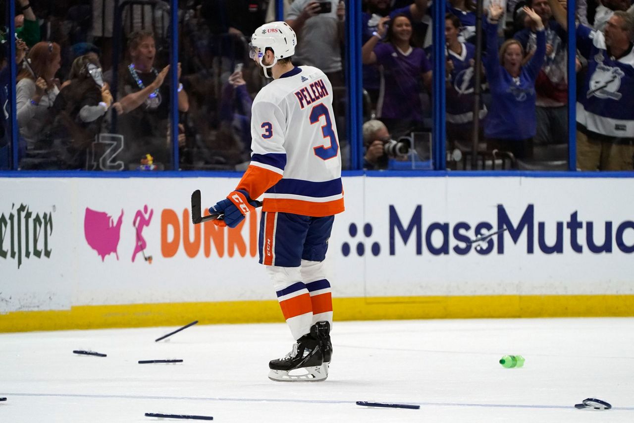 Vasilevskiy shines again, Lightning blank Islanders 1-0