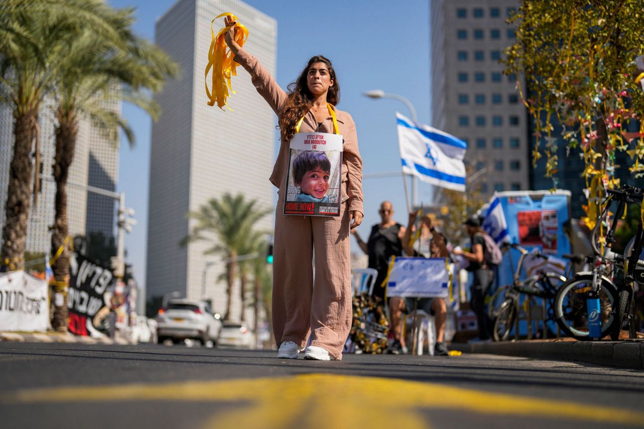 Many Israelis are furious at their government's chaotic recovery ...
