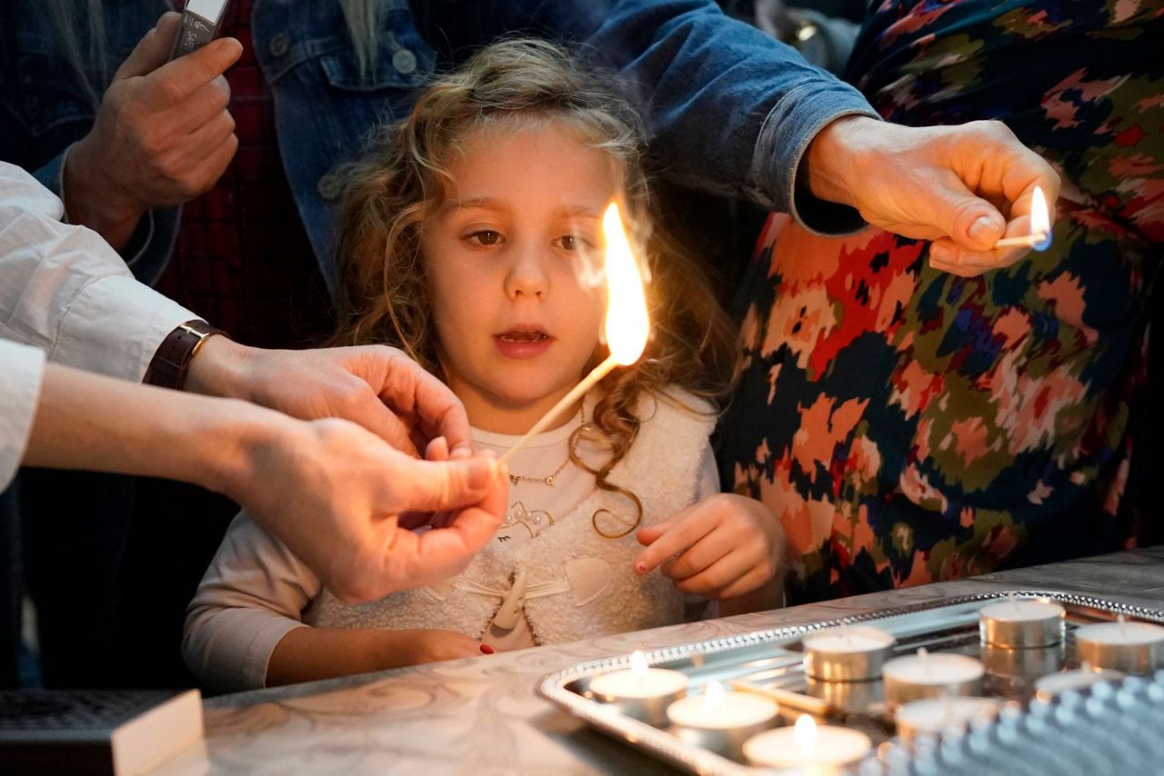 Biden, others, welcome the release of an American mother and daughter ...