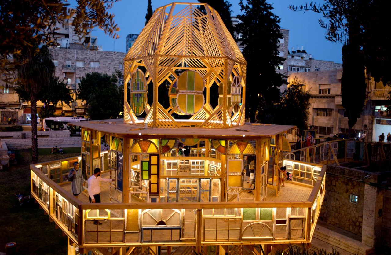 Old windows give view of Jerusalem's diversity