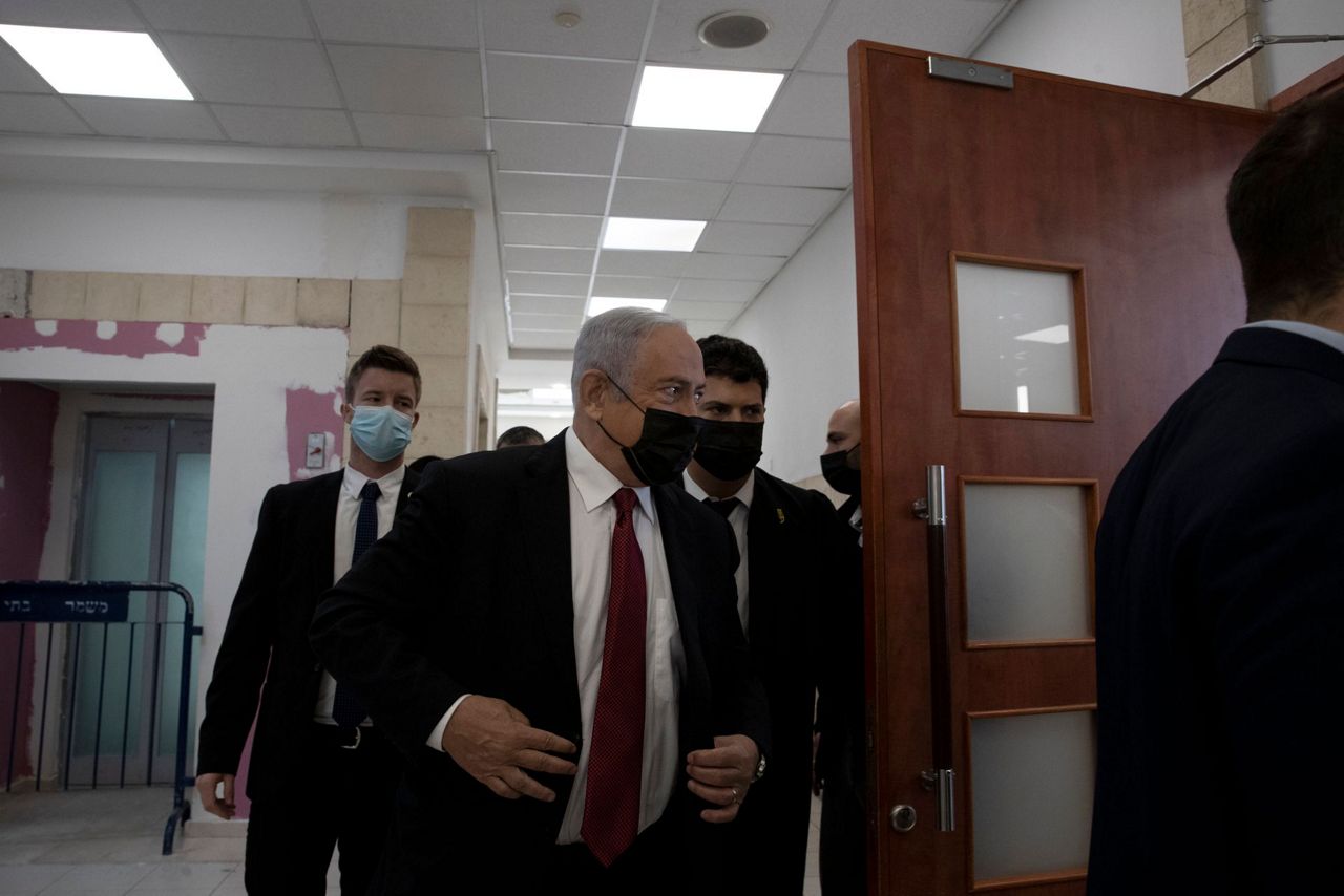 Former Netanyahu aide testifies in ex-PM's corruption trial