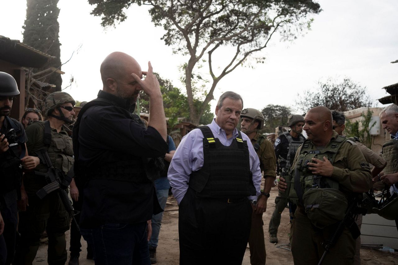 GOP hopeful Chris Christie visits Israel, says the US must show ...