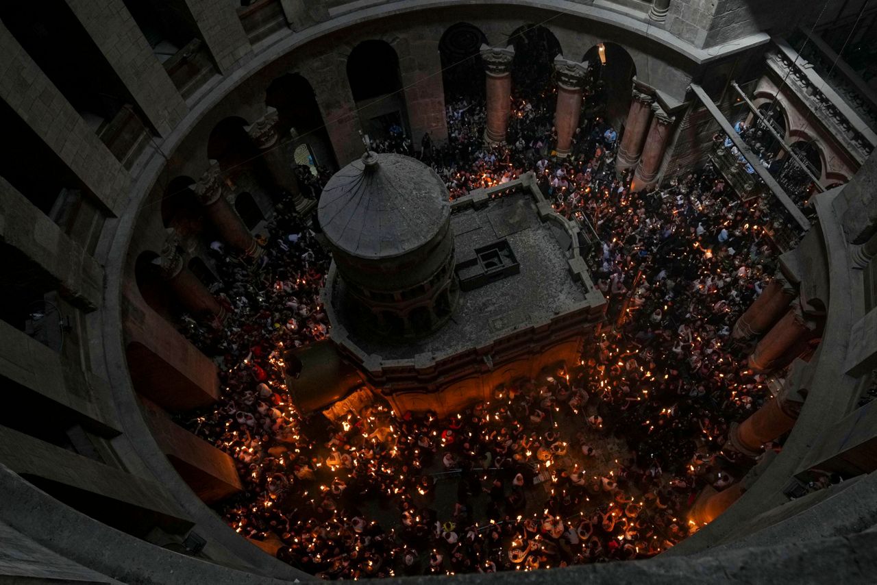 Israeli restrictions on 'Holy Fire' ignite Christian outrage