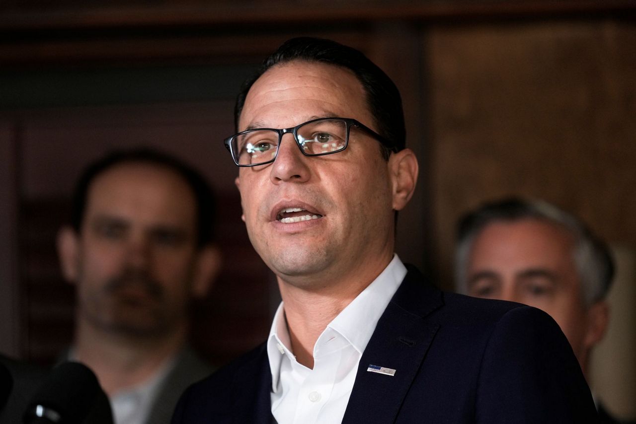 Governor rebukes Philadelphia protesters for chanting outside Israeli ...