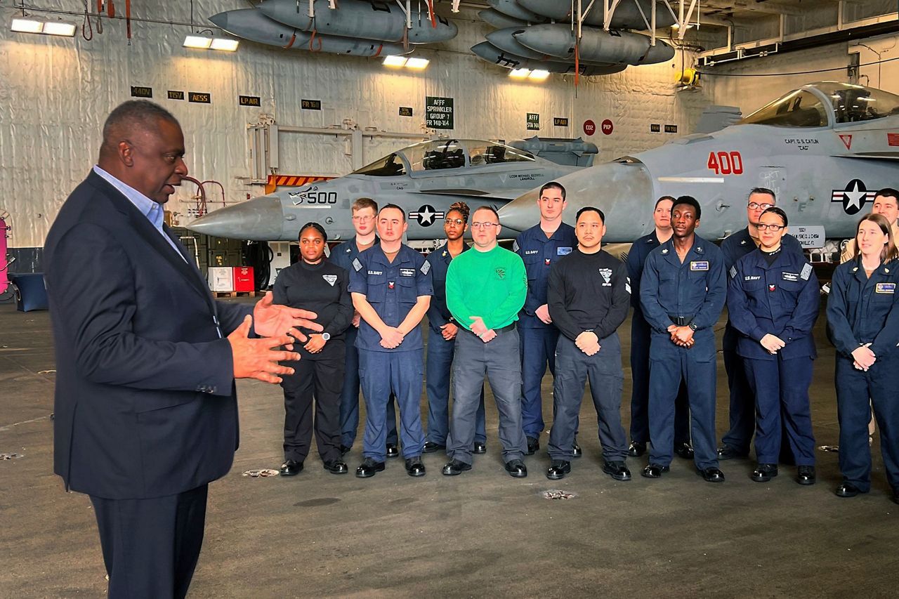US defense secretary makes unannounced visit to USS Gerald R Ford ...