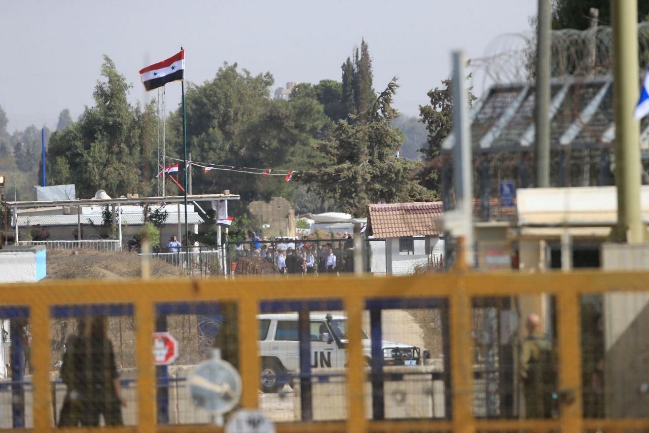 Syria's key border crossings with Jordan, Israel to reopen
