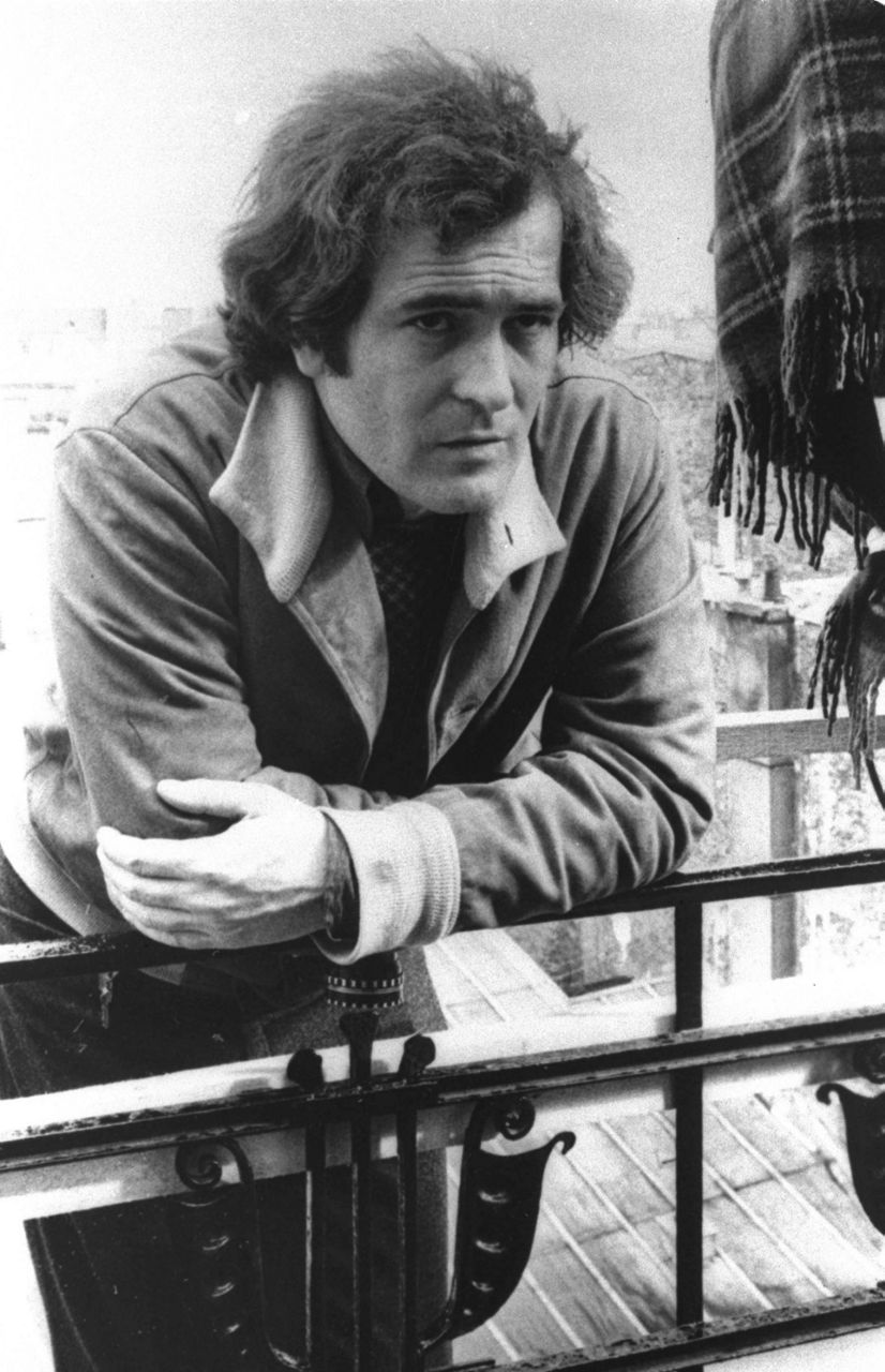 Filmmaker Bernardo Bertolucci dead at 77